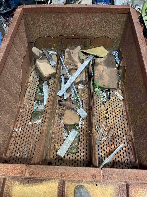 Tinker Omega Design #HL-15, lump crusher, 15 TPH, 59" x79" deck, 15 HP ...