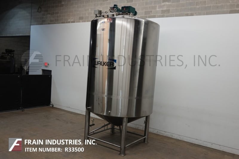 3000 gallon Walker #PC-CB-SP, 316 Stainless Steel jacketed & insulated ...
