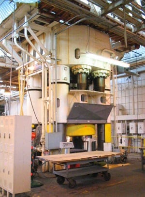6500 Ton, Loewy, Hydraulic Forging Press, 34" ram stroke, 12" draw ...