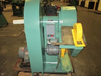 No. 6 Torrington, 7/8" 2-die swager, 6" taper, 1-1/4" cap. Base on ...