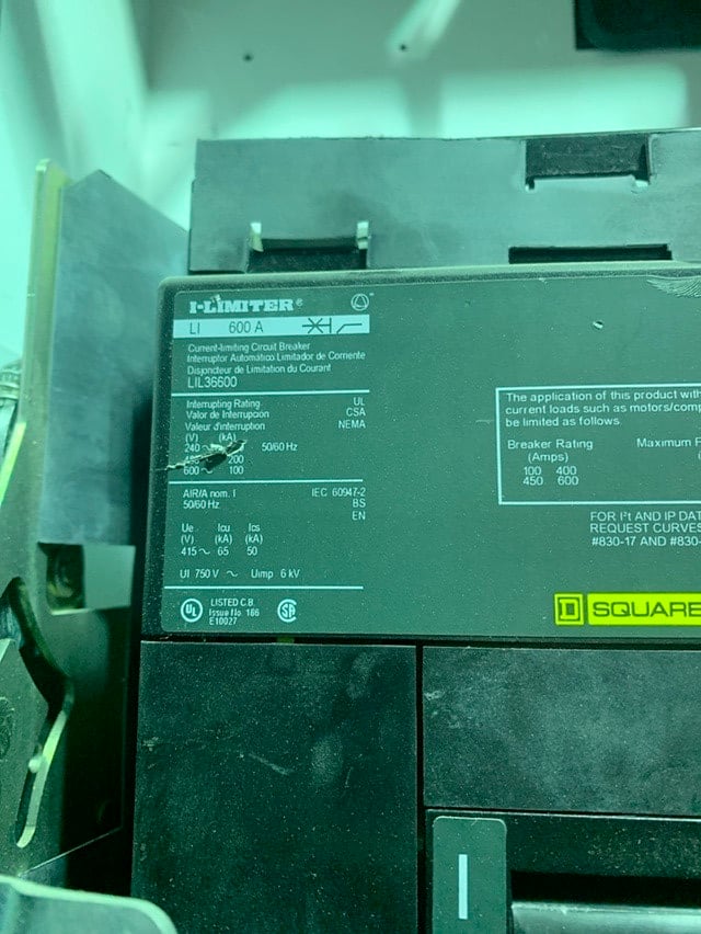 Square D, Mdl. 6, 6 section 600 amp horiz, 300 amp vert, 600V., 60 Hz ...