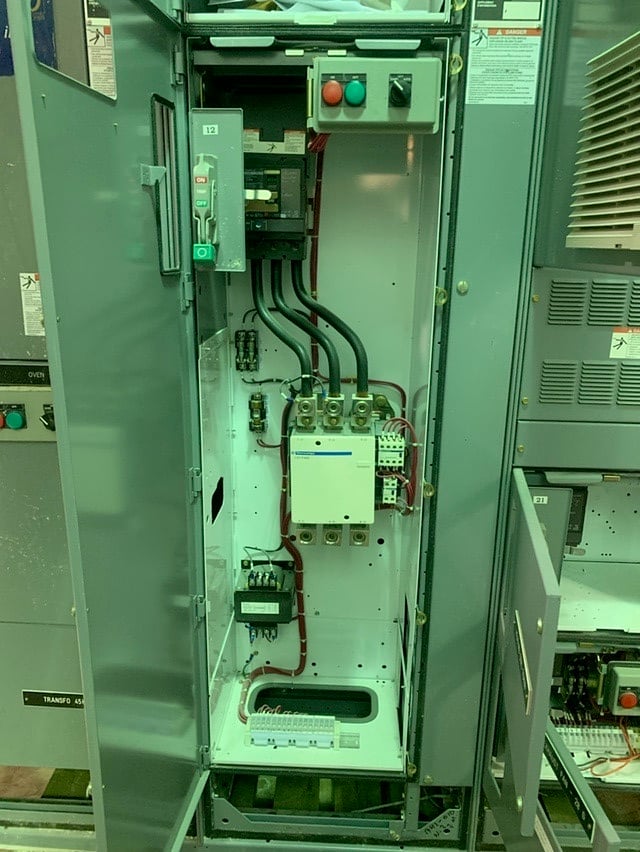 Square D, Mdl. 6, 6 section 600 amp horiz, 300 amp vert, 600V., 60 Hz ...