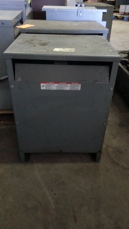 15 KVA Square D, 3 Phase Transformer, S/N 15T3H for Sale | Surplus Record