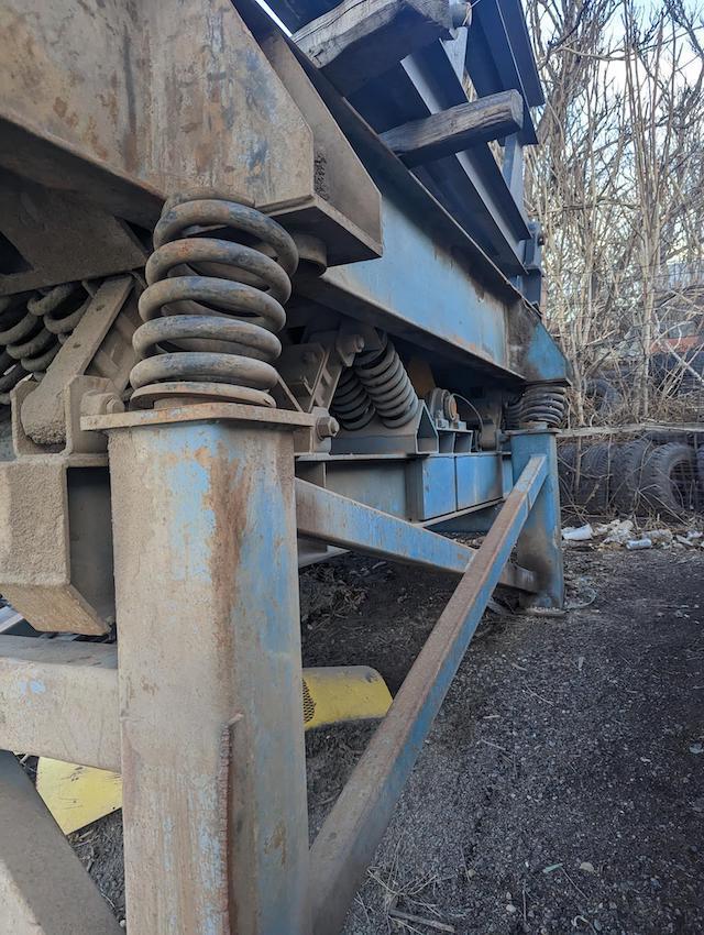 48" x 192" Mill Power Shaker Table-Conveyor, Coil Springs, heavy duty ...
