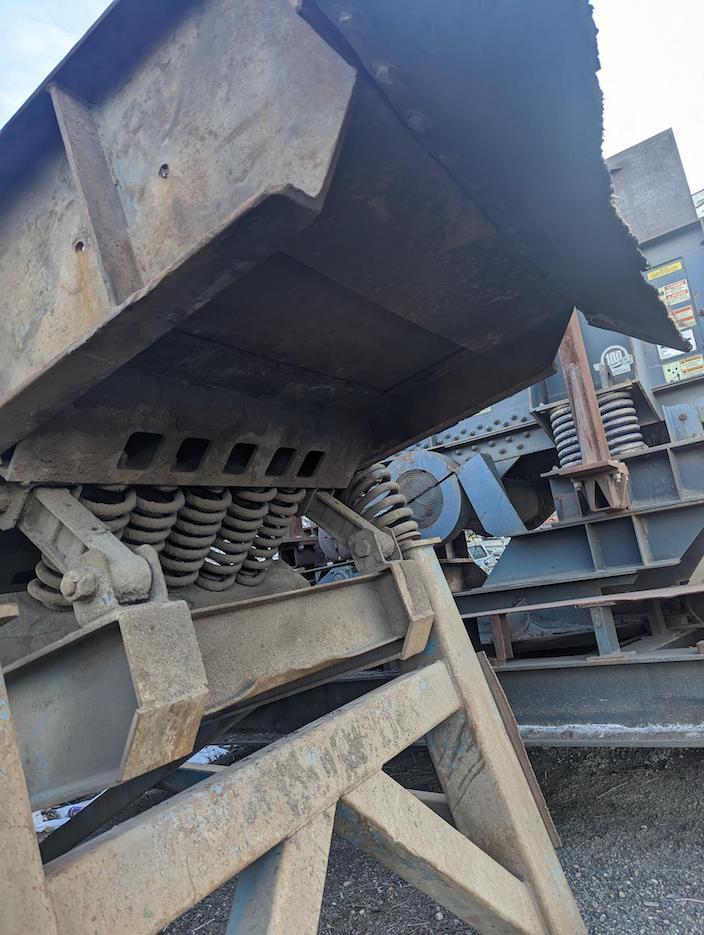 48" x 192" Mill Power Shaker Table-Conveyor, Coil Springs, heavy duty ...