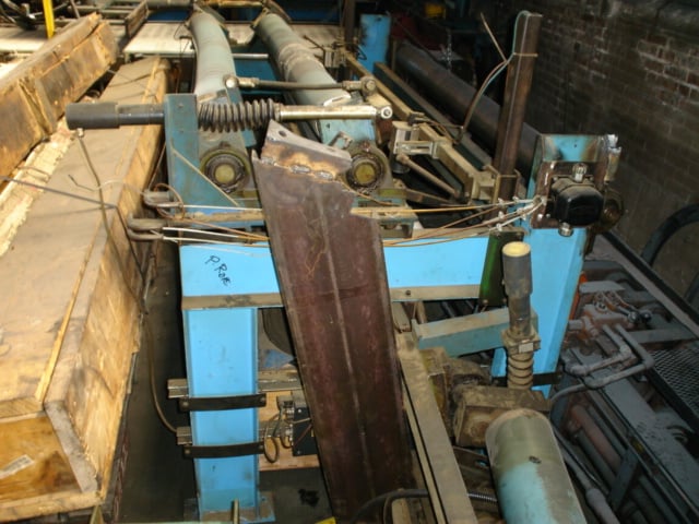 6" x 76" Banana Roll Assembly, Mount Hope, material spreader w/curved ...