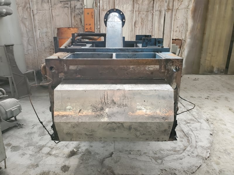 farrel F270, pneumatic hopper with floating weight for F270 Banbury ...