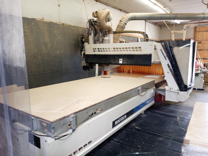 SCM Routech #Record-25, Flat Table Machine w/ATC/Boring, 5' x 10' table ...