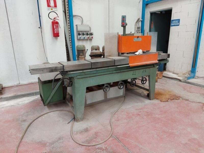 Lattuada Delta-M4, Vertical Glass Edge Grinder, 4-spindle, 39.37" x 39. ...