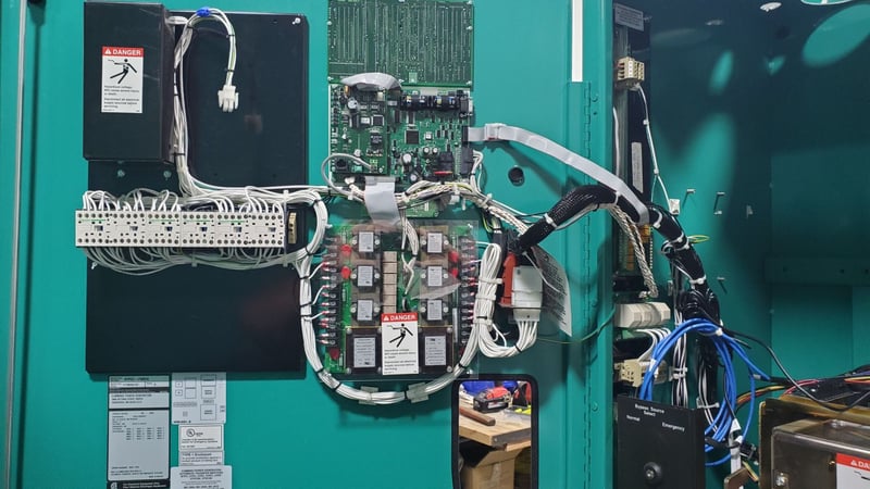 400 Amp. Cummins BTPCC-1758916, bypass/isolation automatic transfer ...