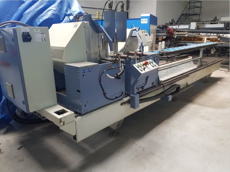 Rotox #ZGS-314, Automatic Double End Miter Saw, 1.45" cutting length ...
