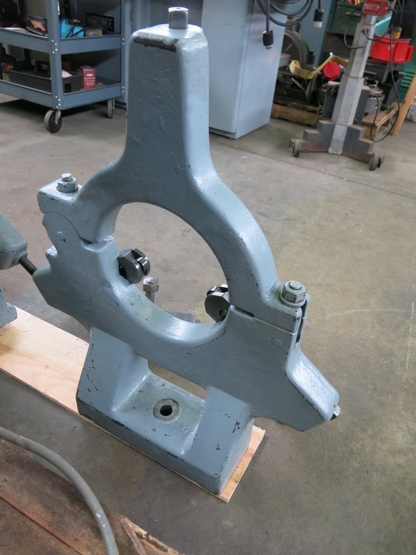 Large Lathe Steady Rests Leblond & Lodge & Shipley 34-36", 11 Hole For ...