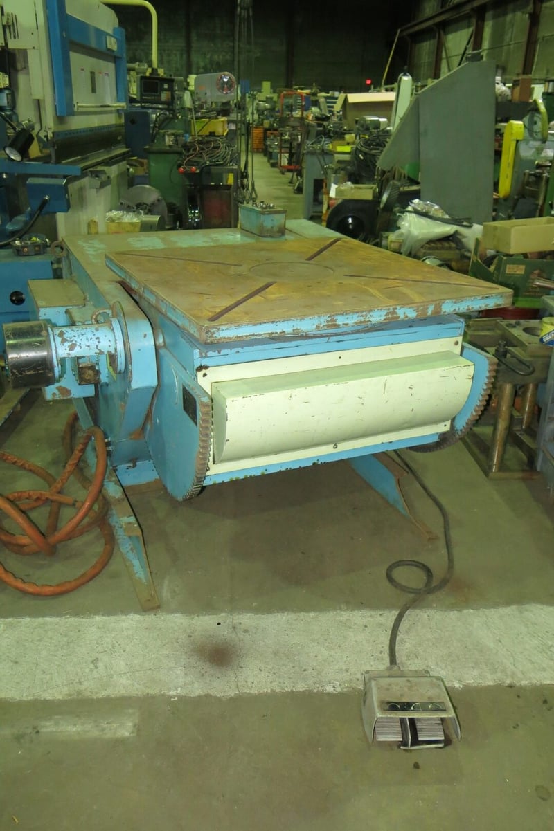 3000 lb. Aronso #RAB30, welding positioner, 46" squaring faceplate ...