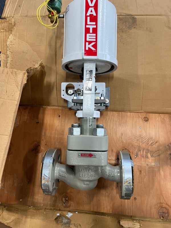 1-1/2" Flowserve Valtek MK1, 900 lb. control valve, Stainless Steel trim, RF flange, new unused ...