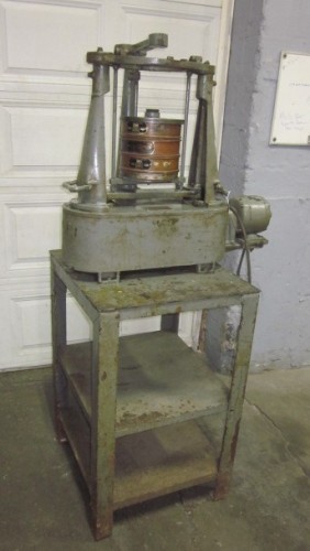 8" Combustion Engineering Tyler, Rotap Sieve, single phase, tapper, 3 ...