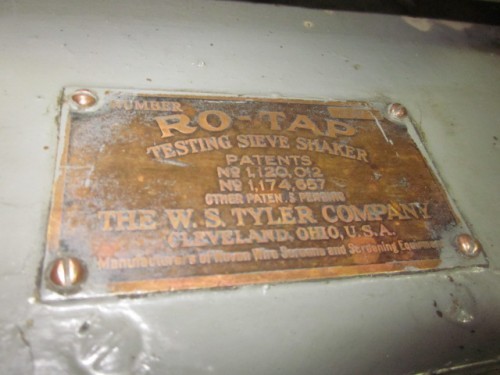 8" C.e. Tyler Tyler, Rotap Sieve, single phase, tapper, 3 sieves ...