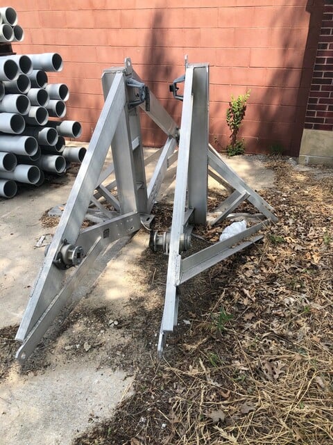 1200 Amp. Seeco, 69 KV 2 way switch, (3) 600 Amp monorupters, motor ...