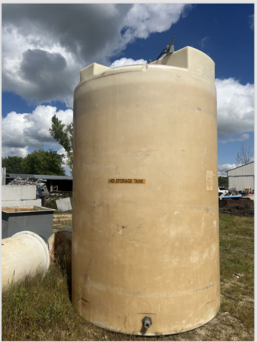 4000 gallon Vertical Poly Storage Tank for Sale | Surplus Record