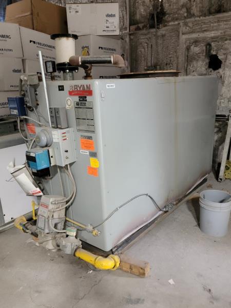 Bryan #CL-240-W-GI, Hot Watertube Boiler, 50 psig relief valve, 287 sq ...