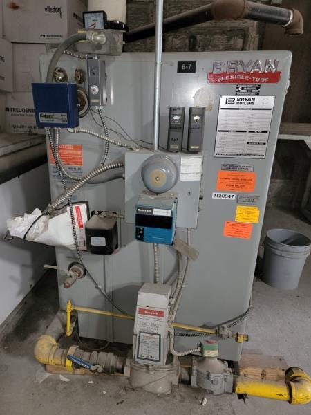 Bryan #CL-240-W-GI, Hot Watertube Boiler, 50 psig relief valve, 287 sq ...