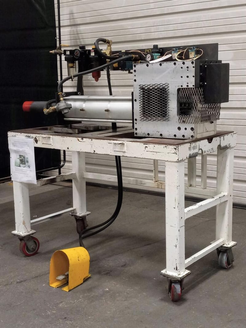 1" Crown Unlimited Machine, vise and ram type tube end forming ...