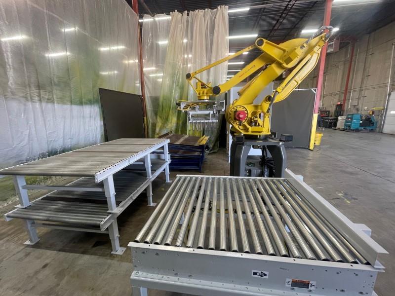 Fanuc, 410/160, complete palletizing system, 10' powered pallet, 16 ...