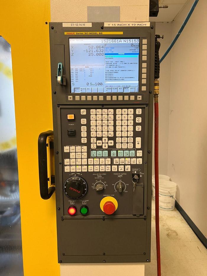 Fanuc Robodrill #A-D21MiA5, CNC drill & tap center, 21 ATC, 19.7" X, 15 ...