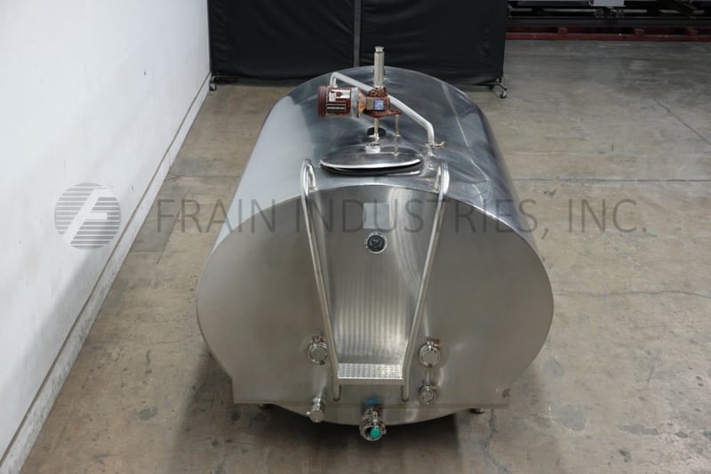 850 gallon Mueller, 304 Stainless Steel horizontal tank, 50' dia x 100 ...