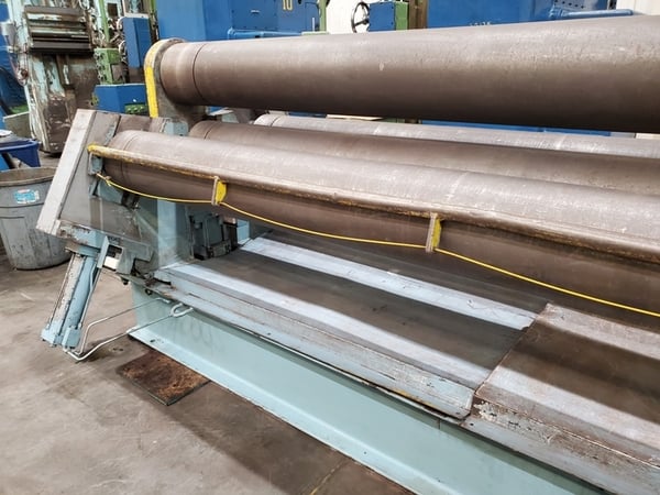 12' x 1/2" Bertsch #50-12, hydraulic plate roll, power driven upper ...