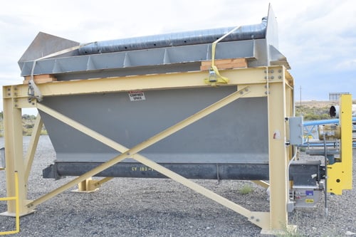 Bulk metering feeder surge bin hopper, with weigh chueck, scale & load ...