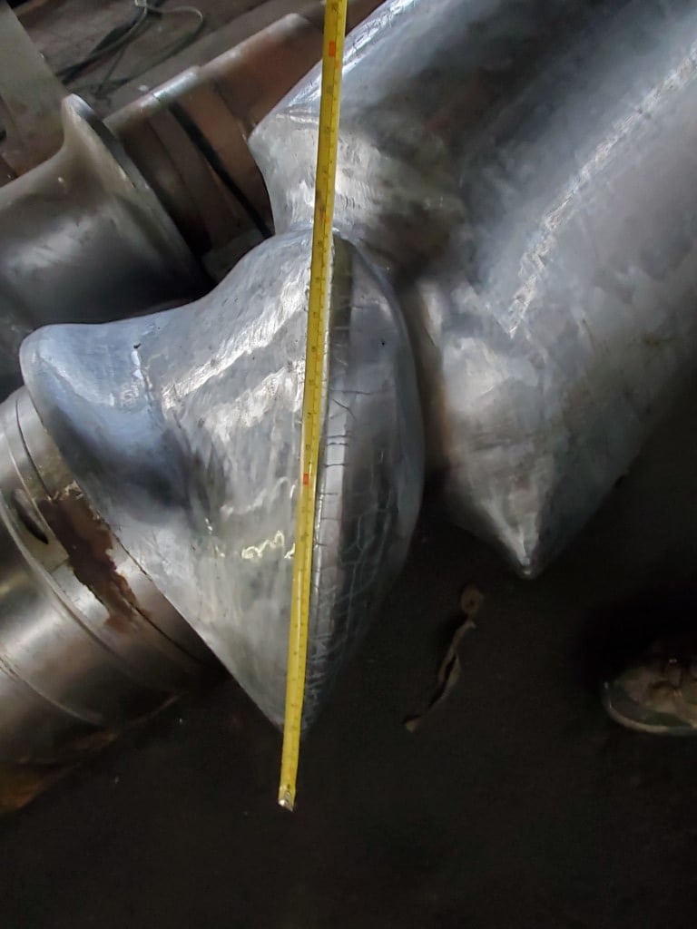 Farrel F370 rotor, 4-wing type, Banbury design, Unidrive configuration ...