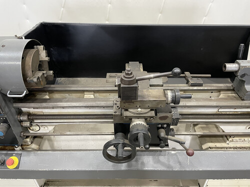 13" x 40" Clausing #8025, geared head lathe, 8-1/4" swing over cross ...