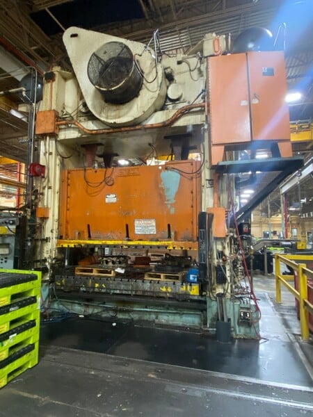 400 Ton, Verson #S4-400-120-72, 14" stroke, 32" Shut Height, 15-30 SPM ...
