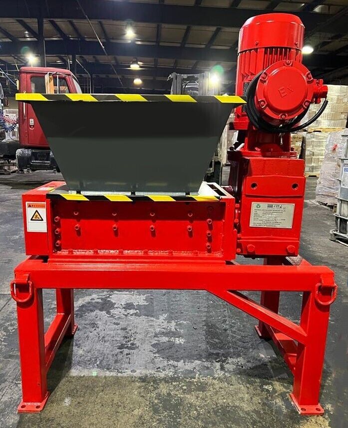 JHT #DS-550, double shaft industrial shredder, 10 HP, 15 RPM, 480 V ...