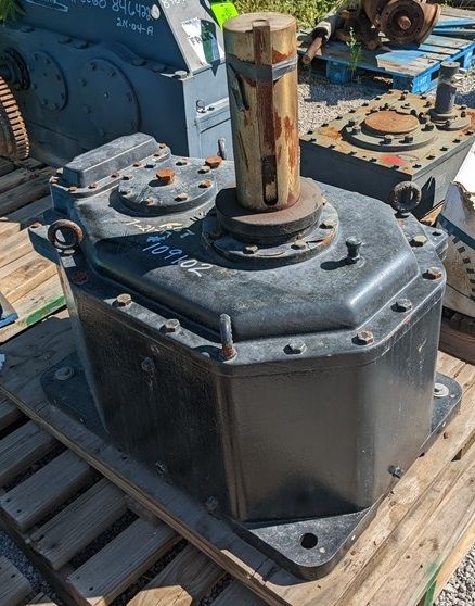 155 HP @ 1750 RPM in, 125 RPM out, Amarillo #FD1311, right angle fan ...