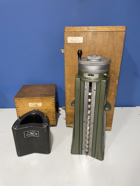 Precision Master Height Gage, Mitutoyo Model 515-310, Cat.# HM-12, with ...