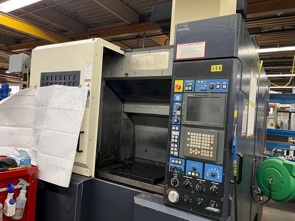 Makino #V55, vertical machining center, 25 automatic tool changer, 35.4" X, 19.7" Y, 17.7" Z ...