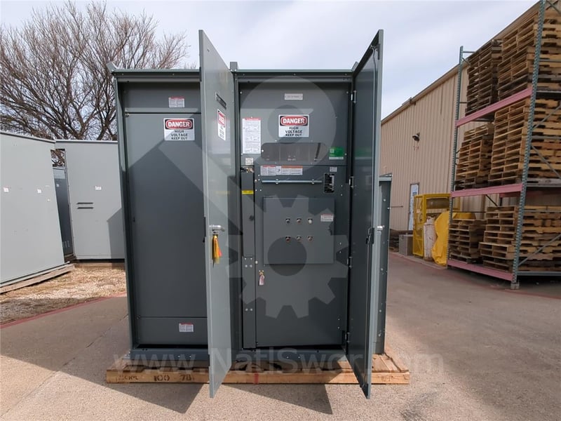 600 Amps Square D Hvl Shunt Trip Switch 15 KV 40k Amps Nema 3r Outdoor ...