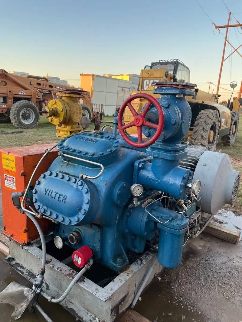 Vilter 448, 8-Cylinder Reciprocating Compressor Package, Belt Driven ...