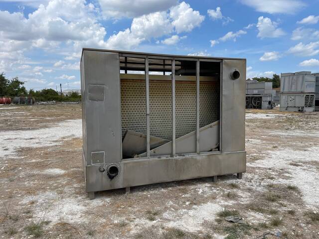 Genemco, Plate Chiller, Stainless Steel Plates for Sale | Surplus Record