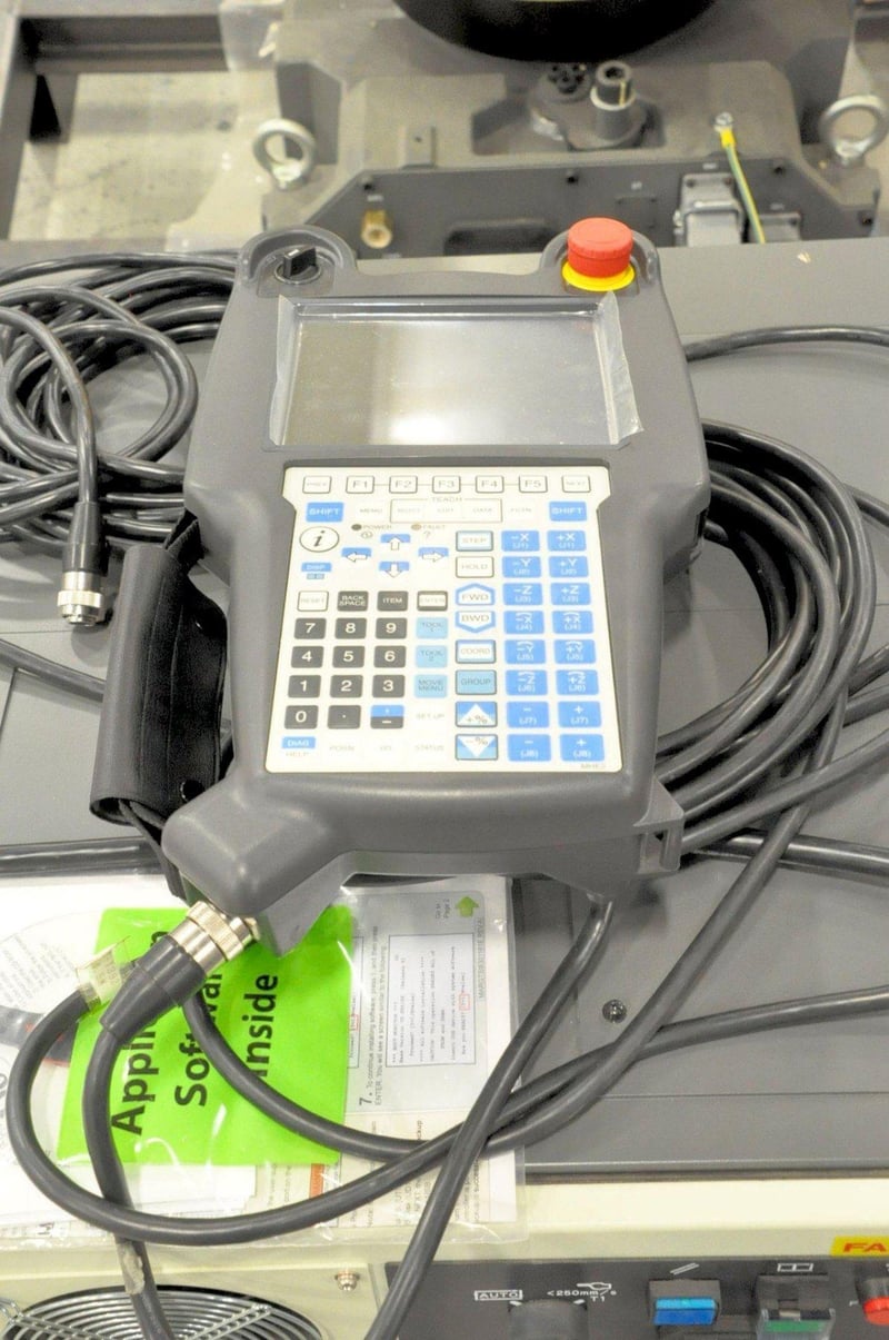 Fanuc, m- 710ic/50, 6-Axis robot, R-30iB Control, pendant, 50 kg ...