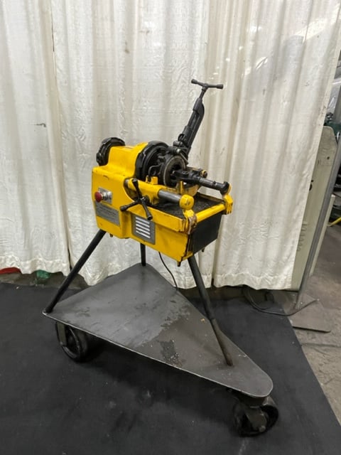 2" Northern #89134, pipe threader, oiler pump, roll around cart, 1 HP ...