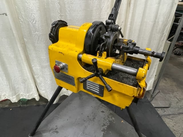 2" Northern #89134, pipe threader, oiler pump, roll around cart, 1 HP ...