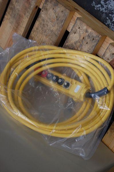 6000 lb. Pandjiris #HS-30 & TS-30, head & tailstock remote hand pendant ...