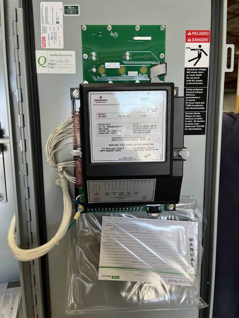 200 Amp. ASCO 300 Series, 208 Volts 3 phase automatic transfer switch ... 200 Amp. ASCO 300 Series, 208 Volts 3 phase automatic transfer switch ...