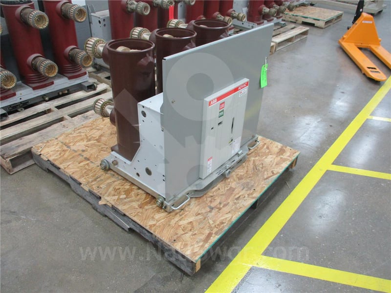 1200 Amps ABB Advac Aa3k1777xx1000p Model 3 (advac Model 3) 125 Volts ...