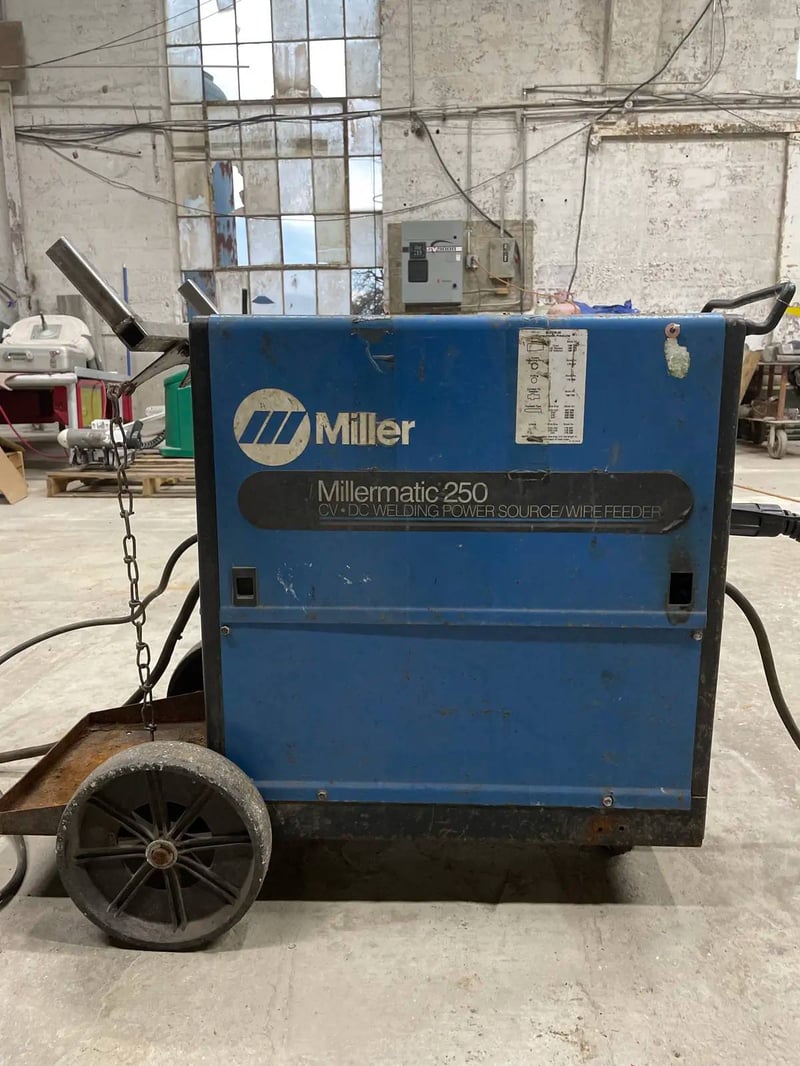 Miller #250 CV-DC, Wire-Feeder Welder, MIG and FCAW Welding, 28 V, 200 ...