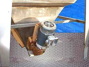 Young Industries, Hopper with Mixer, 44" L x 29" width infeed hopper, 5 ...