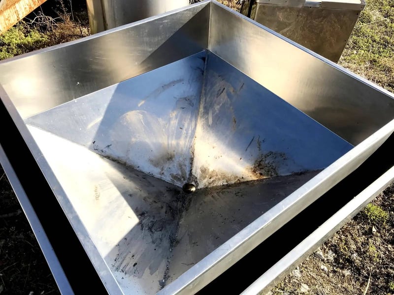 Stainless Steel Rectangular Tank w/ Double Wall, 47" x 47" x 12" H x 26 ...