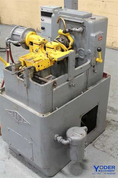 5/8" Landis #5C Landmaco thread roller, air operated carriage, 1-1/2 HP ...